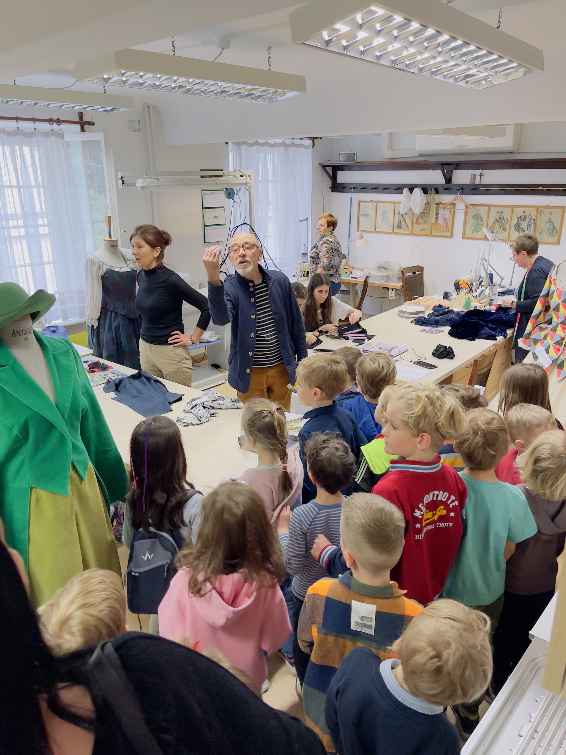 Wycieczka do Teatru Polskiego im. Arnolda Szyfmana w Warszawie. ( grupa ...