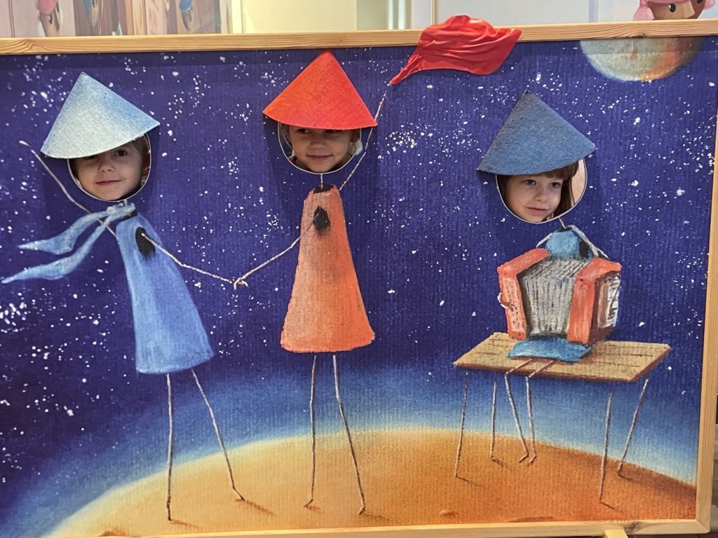 Wycieczka do Teatru Baj na przedstawienie pt. Spaghetti. – Prywatne ...